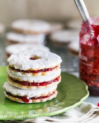 Jam Filled Sandwich Cookies (Zirochki)