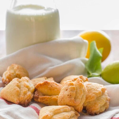 Jam Filled Sandwich Cookies (Zirochki)