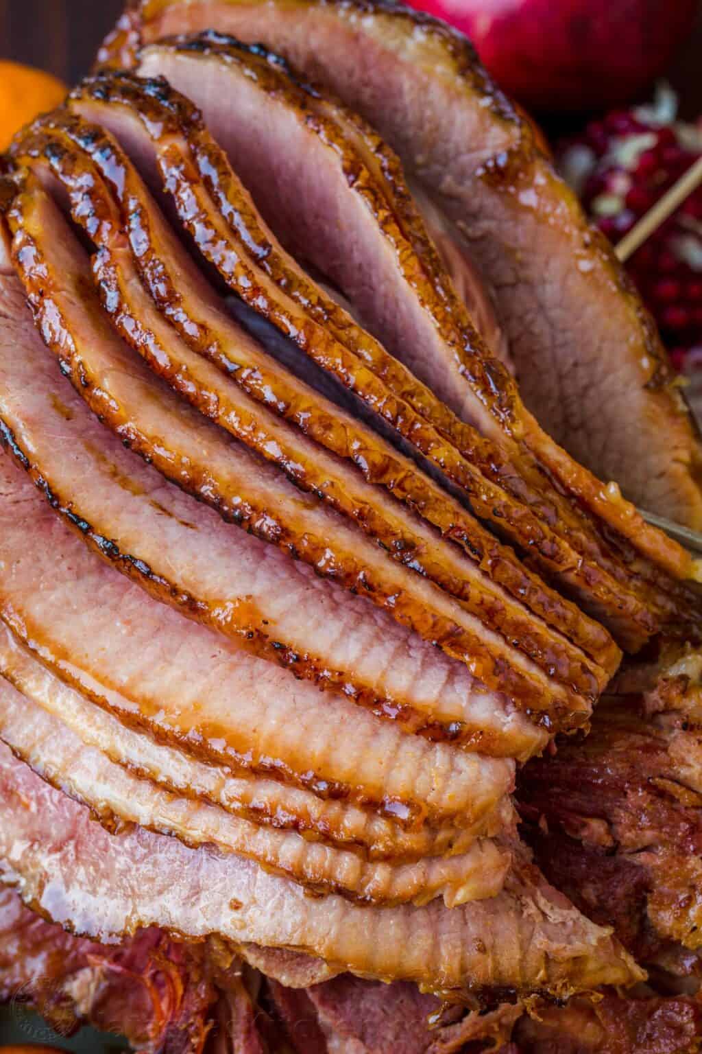 Baked Ham with the Best Glaze