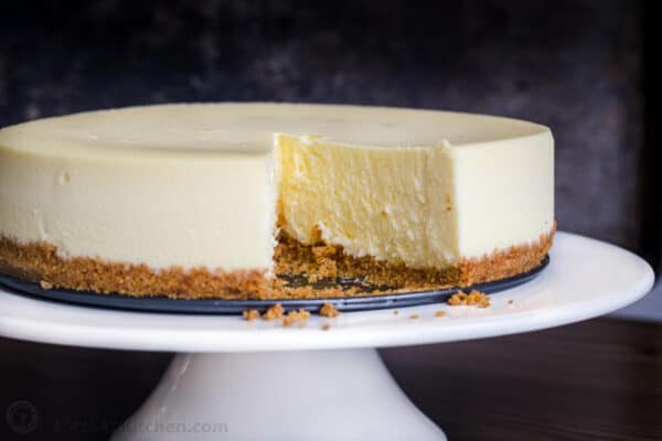 Perfect Cheesecake Recipe (VIDEO) - NatashasKitchen.com