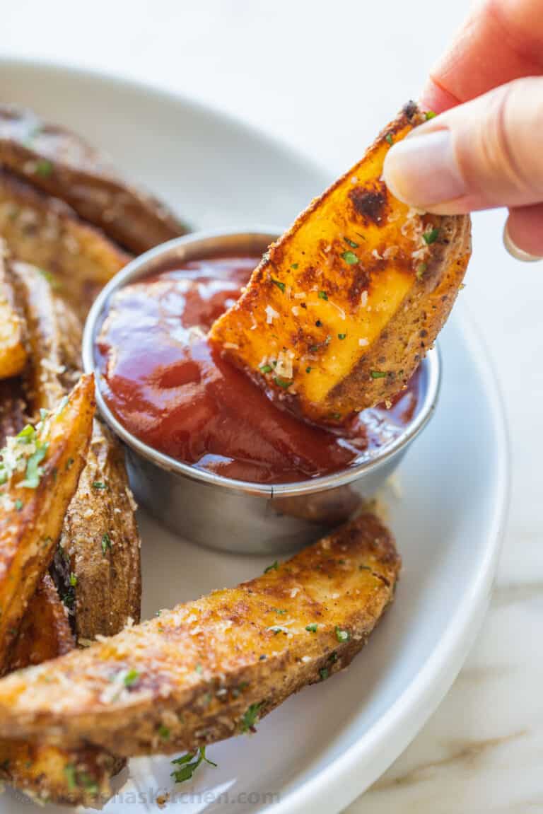 Crispy Baked Potato Wedges (VIDEO) - NatashasKitchen.com