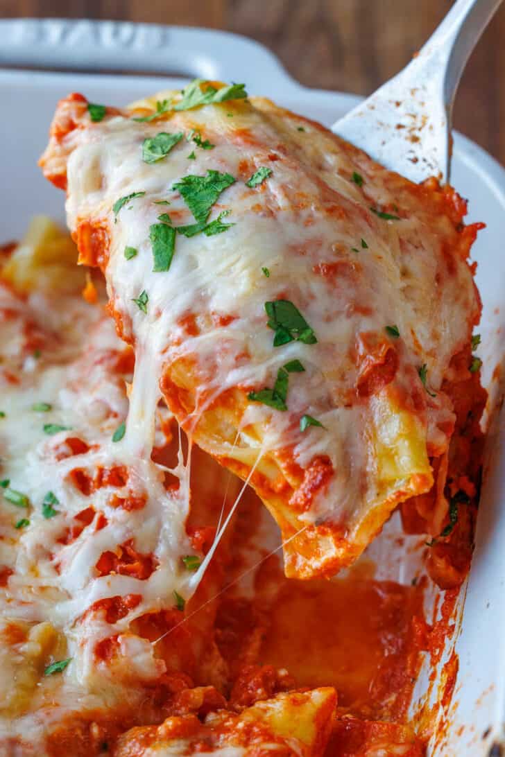 Manicotti Recipe (VIDEO) - NatashasKitchen.com