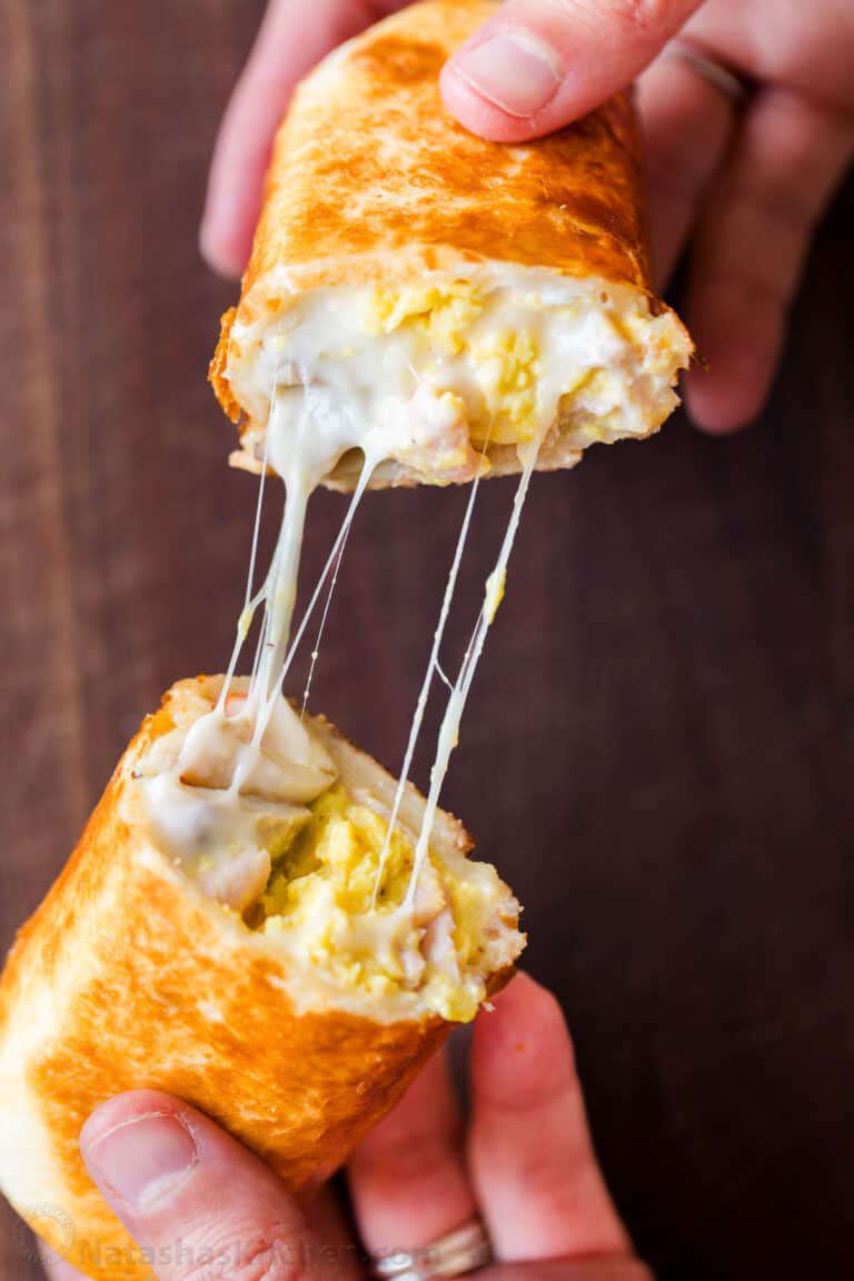 Breakfast Burritos (Freezer Friendly) - NatashasKitchen.com