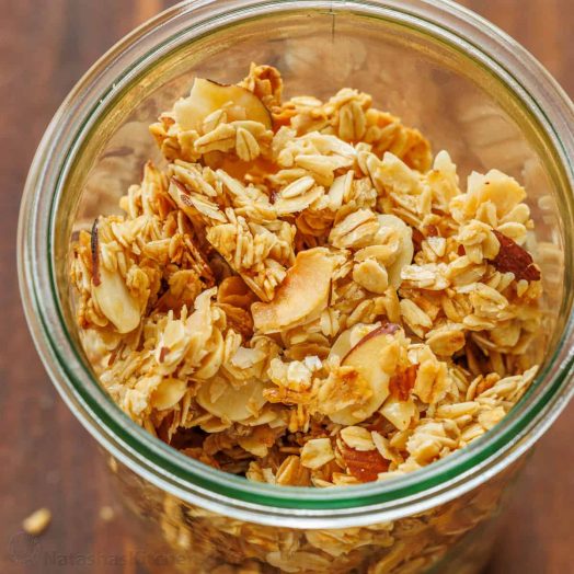 Homemade Granola Recipe (VIDEO) - NatashasKitchen.com